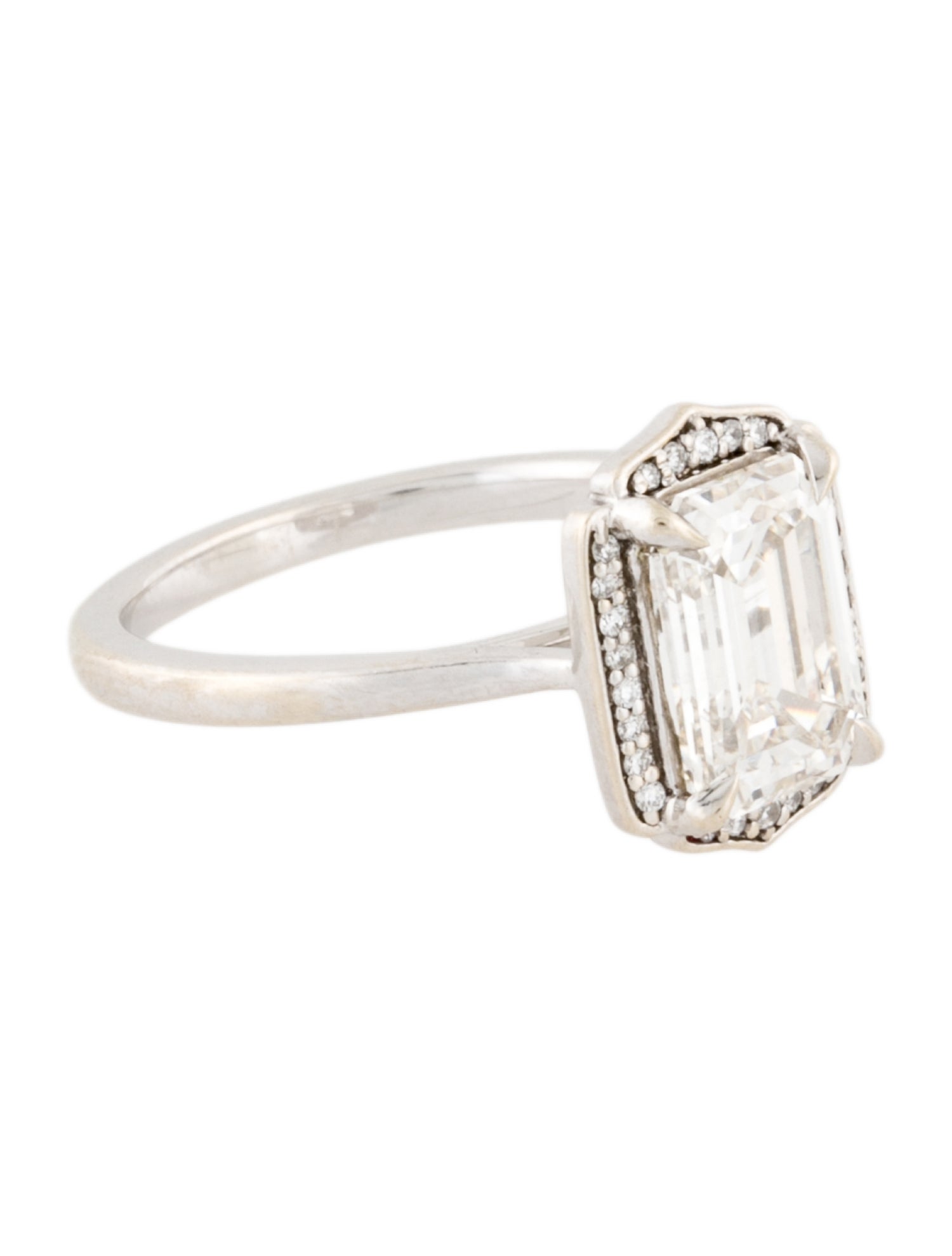 Engagement Ring On Sale - Up To 90% Off | The RealReal