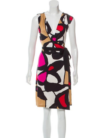 wrap dress | The RealReal