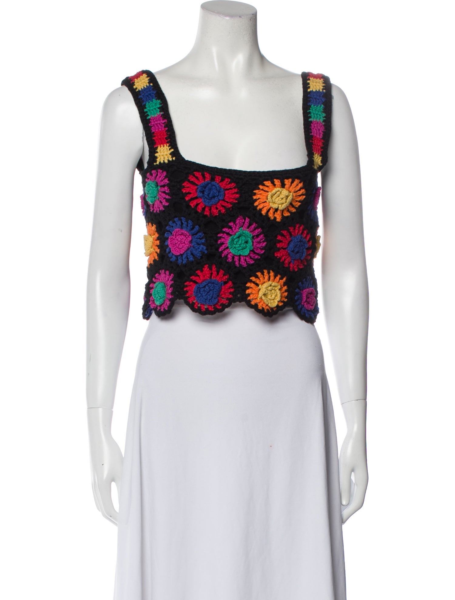 Farm Rio Floral Print Square Neckline Crop Top - Black Tops, Clothing ...