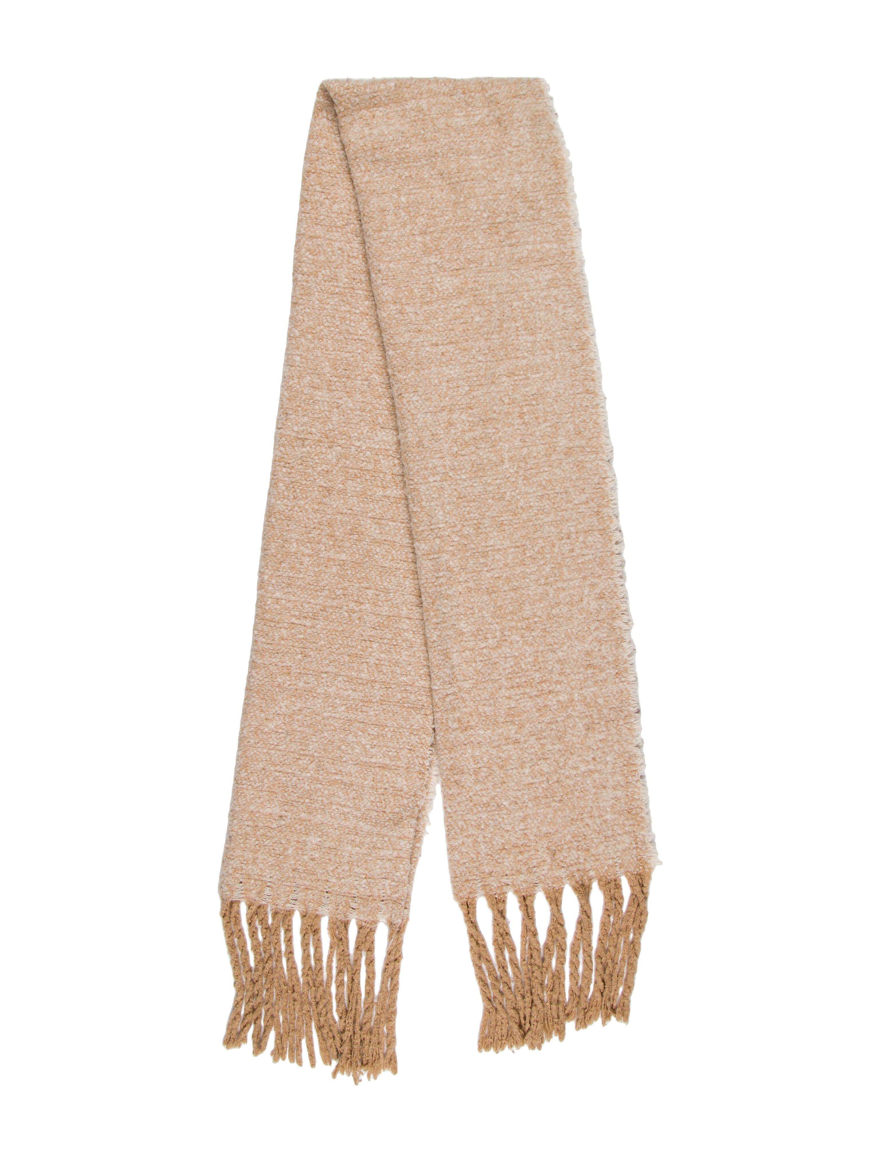 Flook/. | The RealReal