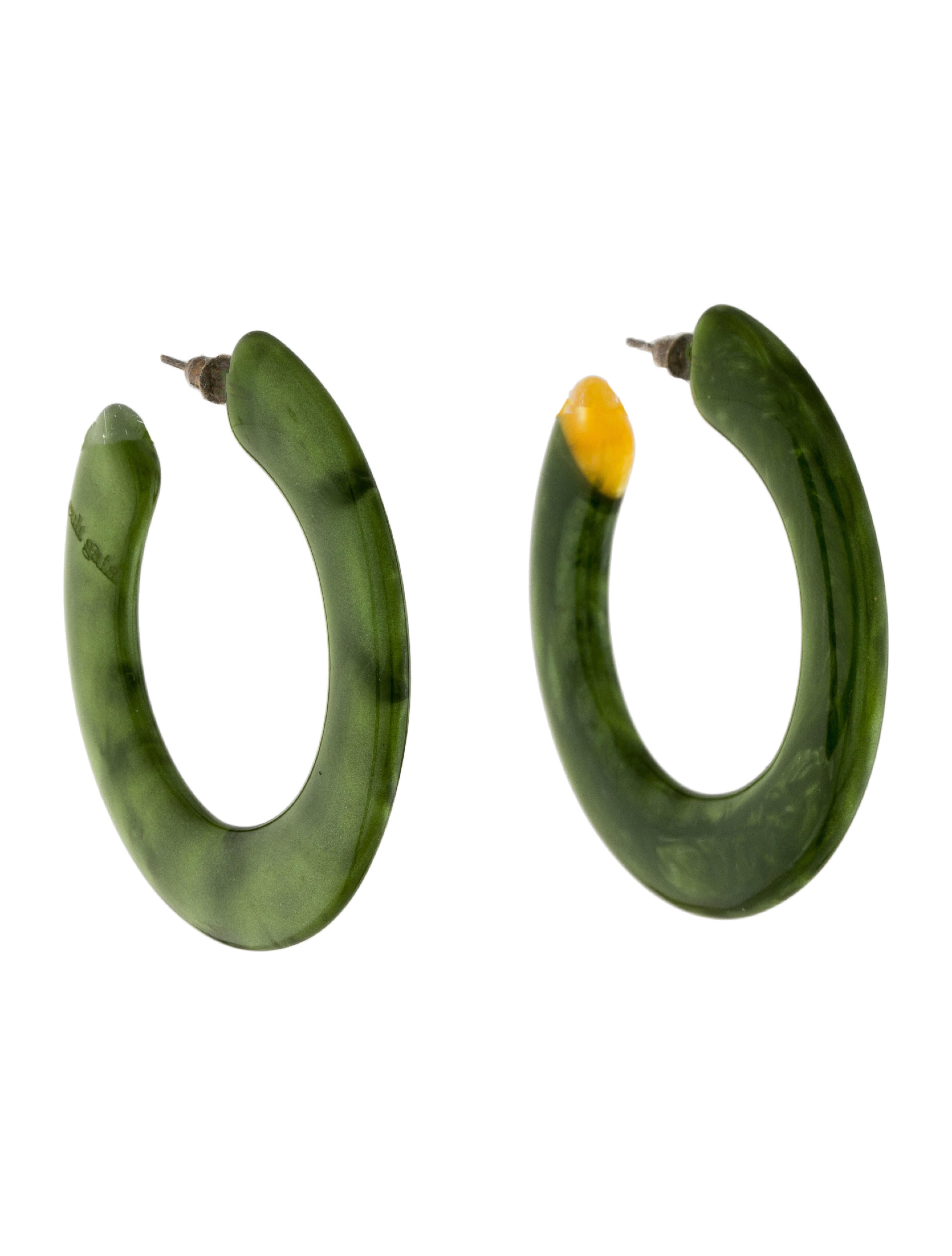 Cult Gaia Mira Acrylic Hoop Earrings - Green, Gold-Tone Metal Hoop ...