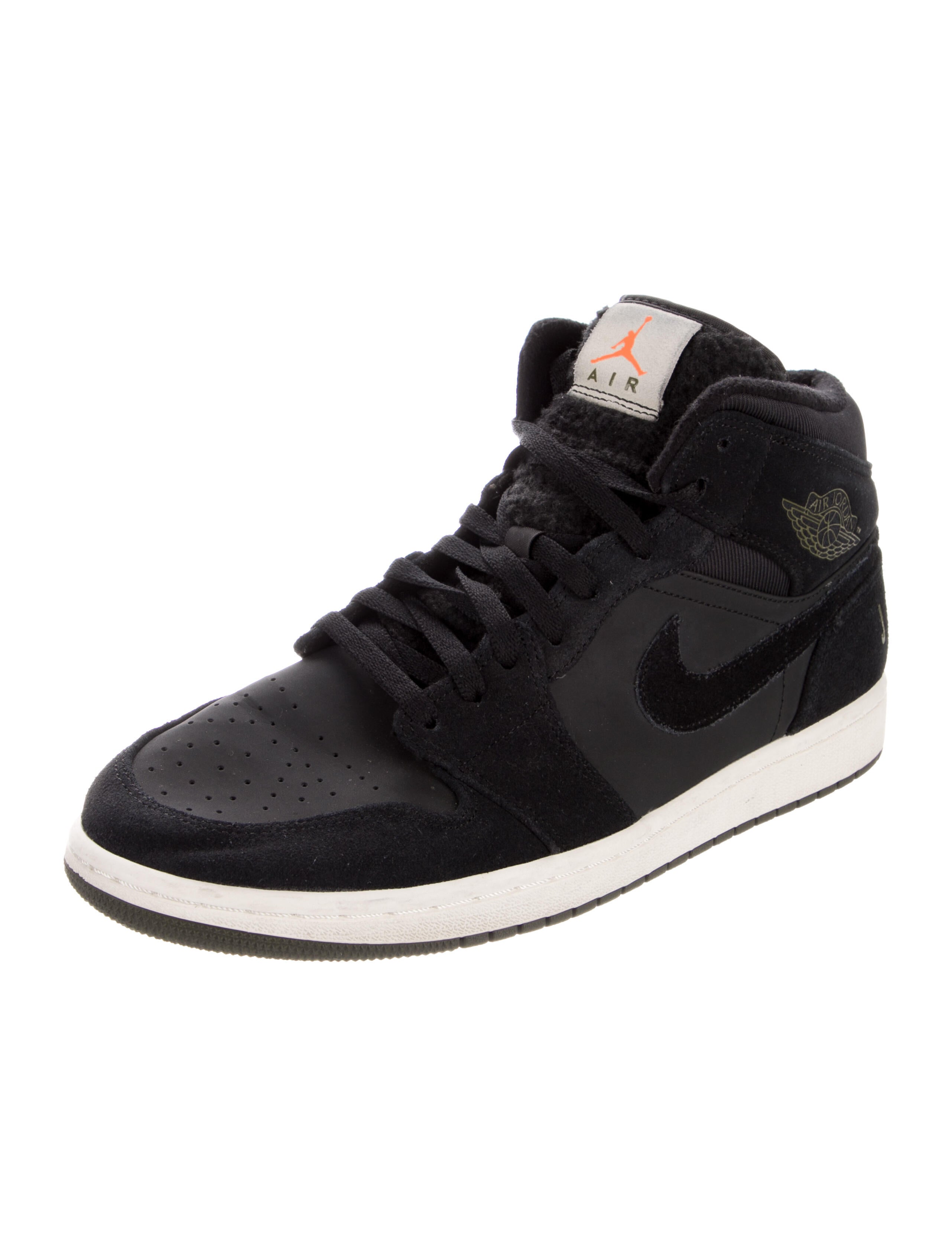 Jordan Air Jordan 1 Retro Mid 'Black' Sneakers - Black Sneakers, Shoes ...