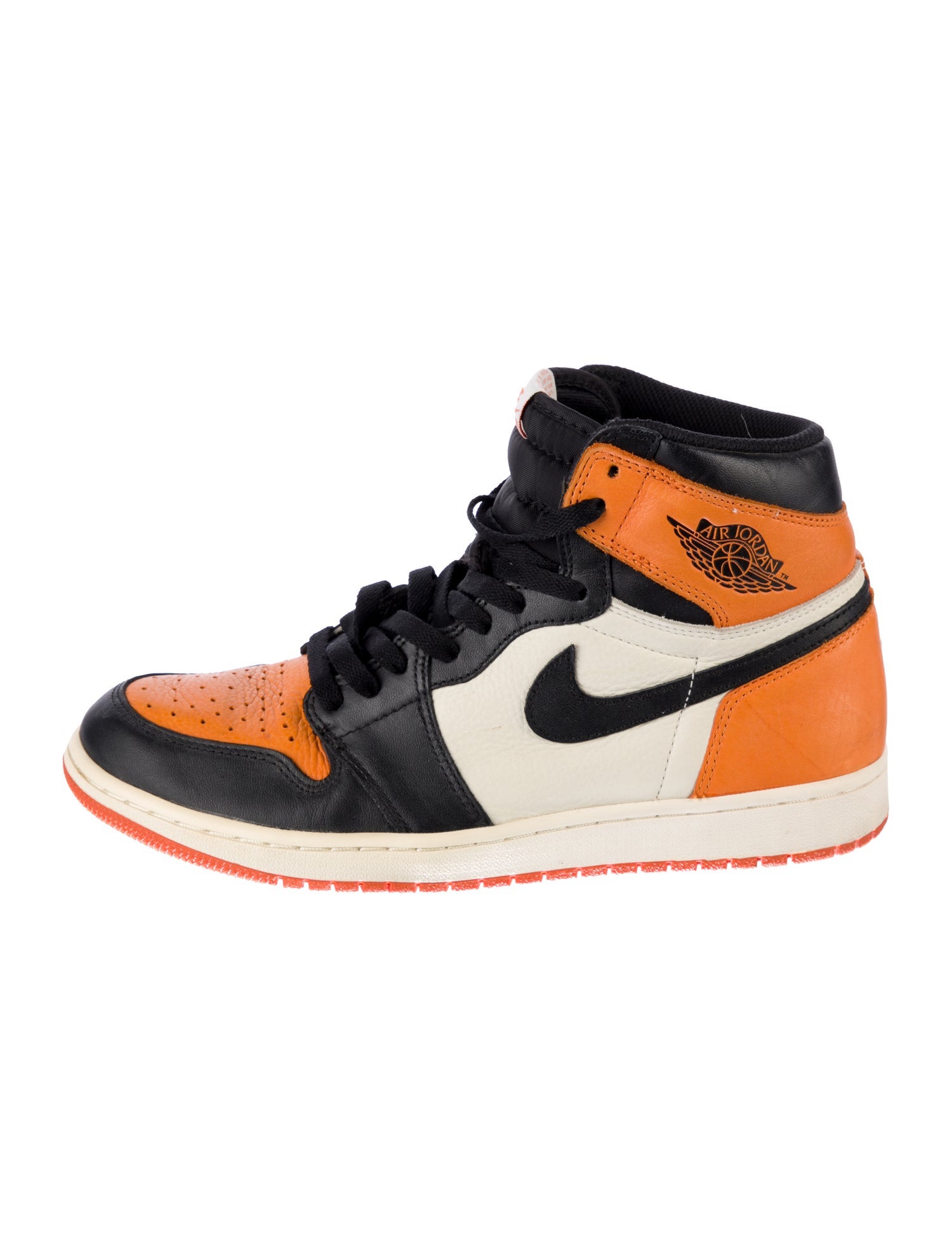Jordan On Sale - Up To 90% Off | The RealReal