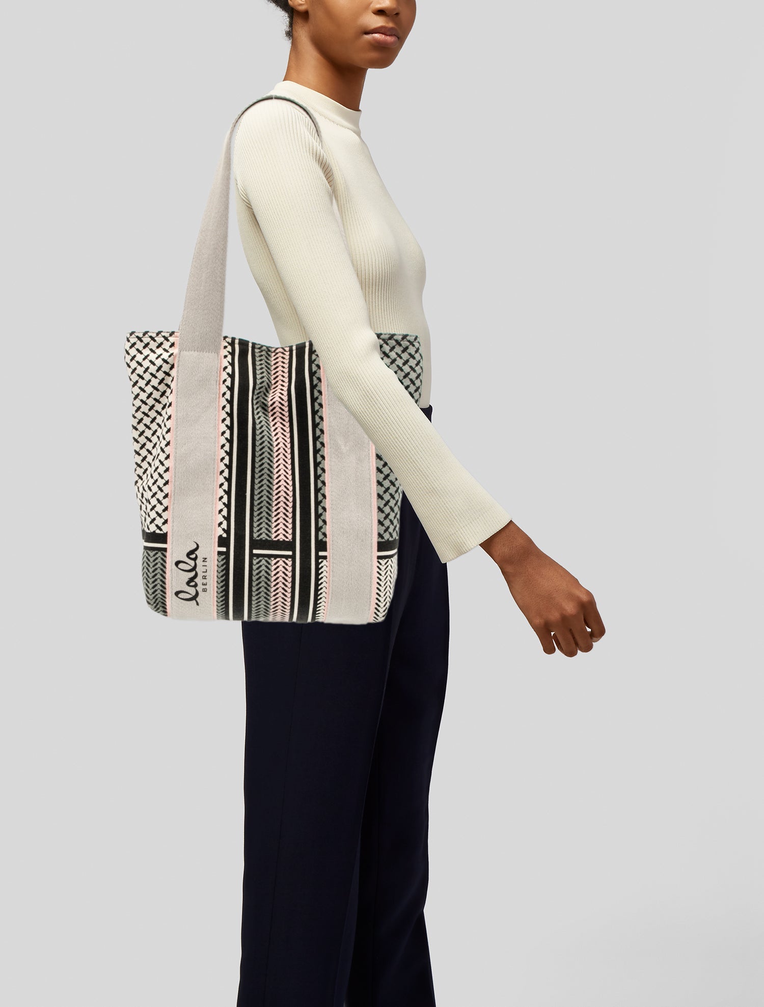 Lala Berlin Canvas Tote Bag - Neutrals Totes, Handbags - WLAAN20010 ...