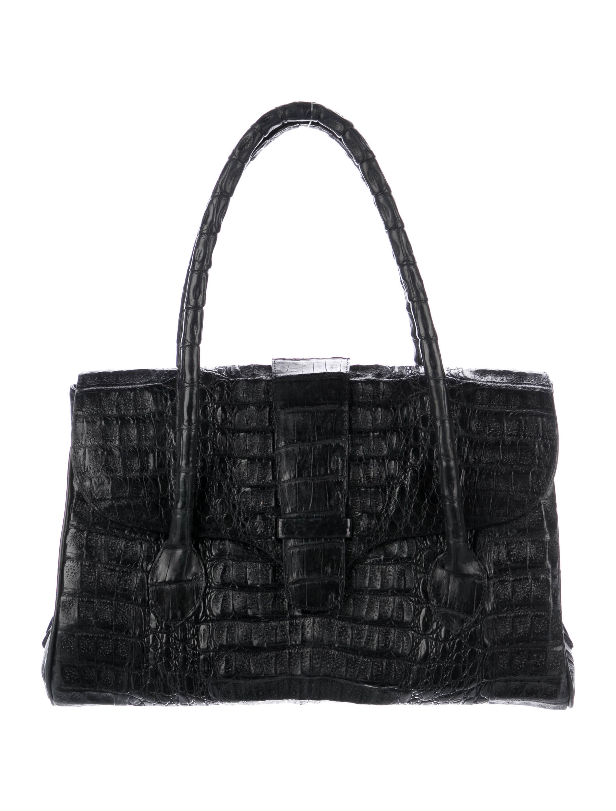 Lisa Barfield | The RealReal