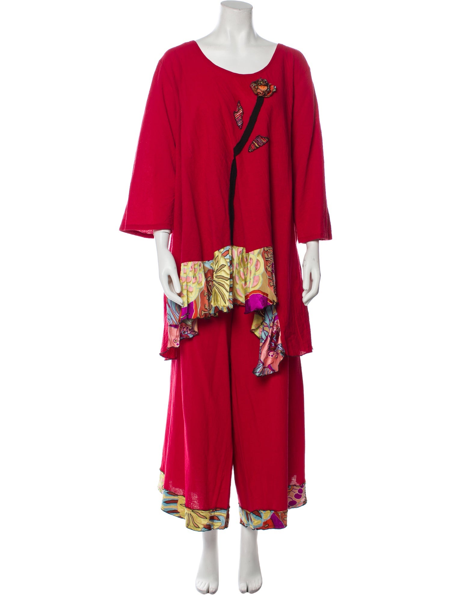 Lee Anderson Printed Crochet Trim Pant Set - Red, 16" Rise Suits and ...