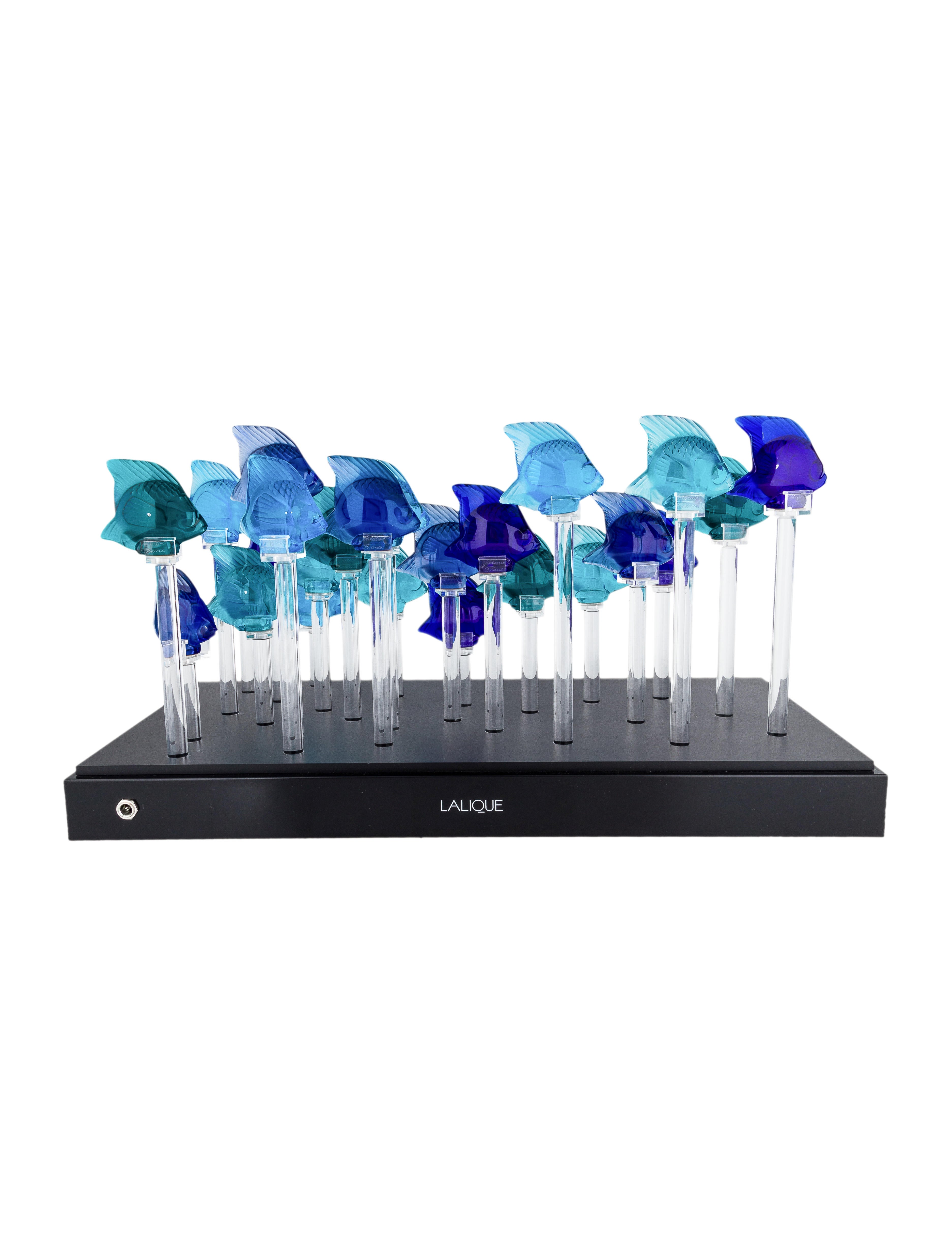 Lalique Crystal Fish Sculptures & Tank Display Case - Decor And ...