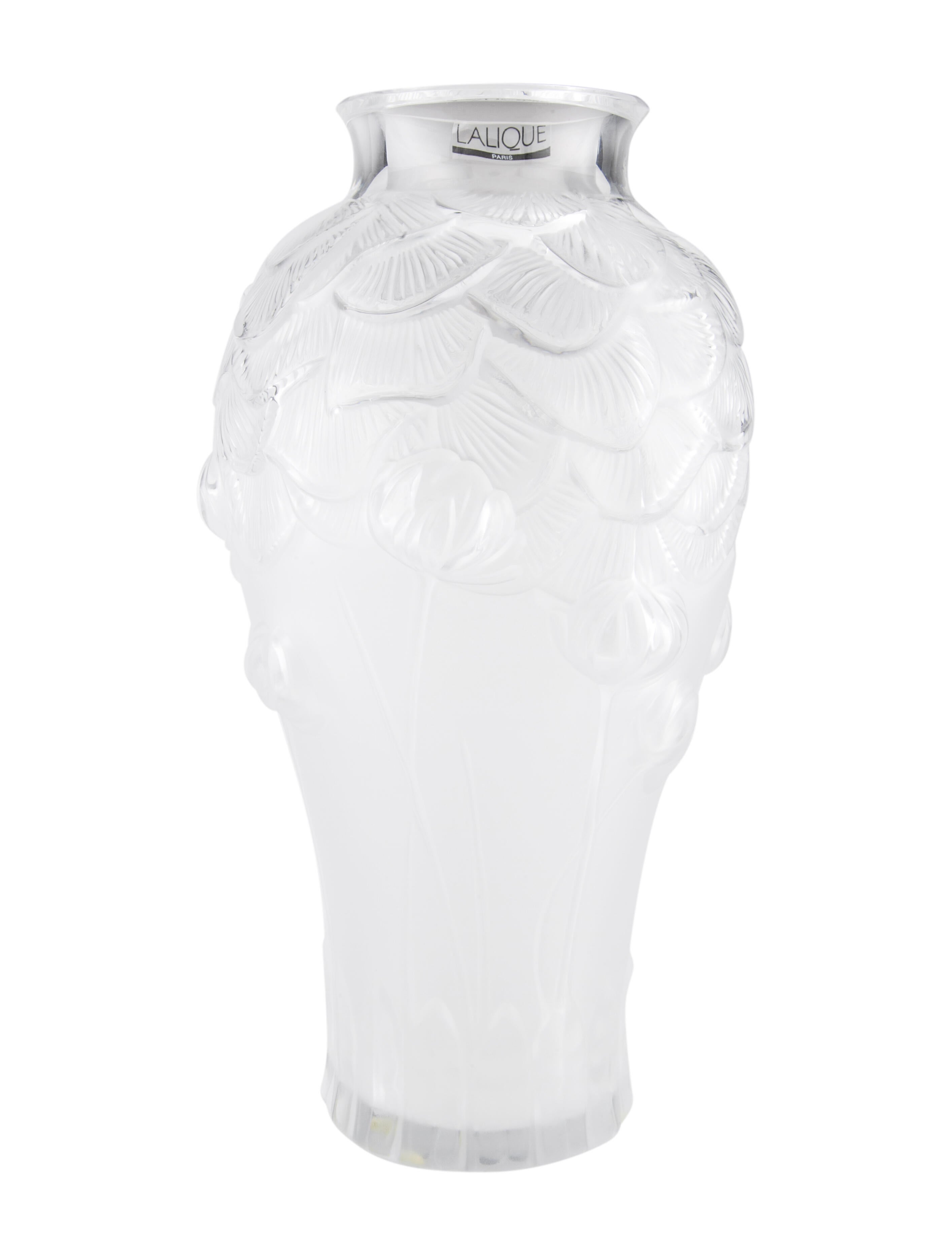 Lalique Small Glass Bowls - Blue - WLQ20682 | The RealReal