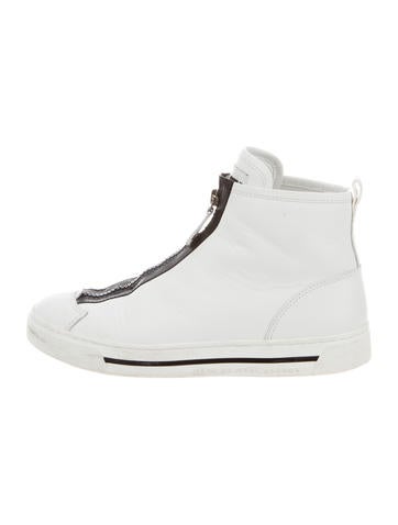 Marc Jacobs | The RealReal