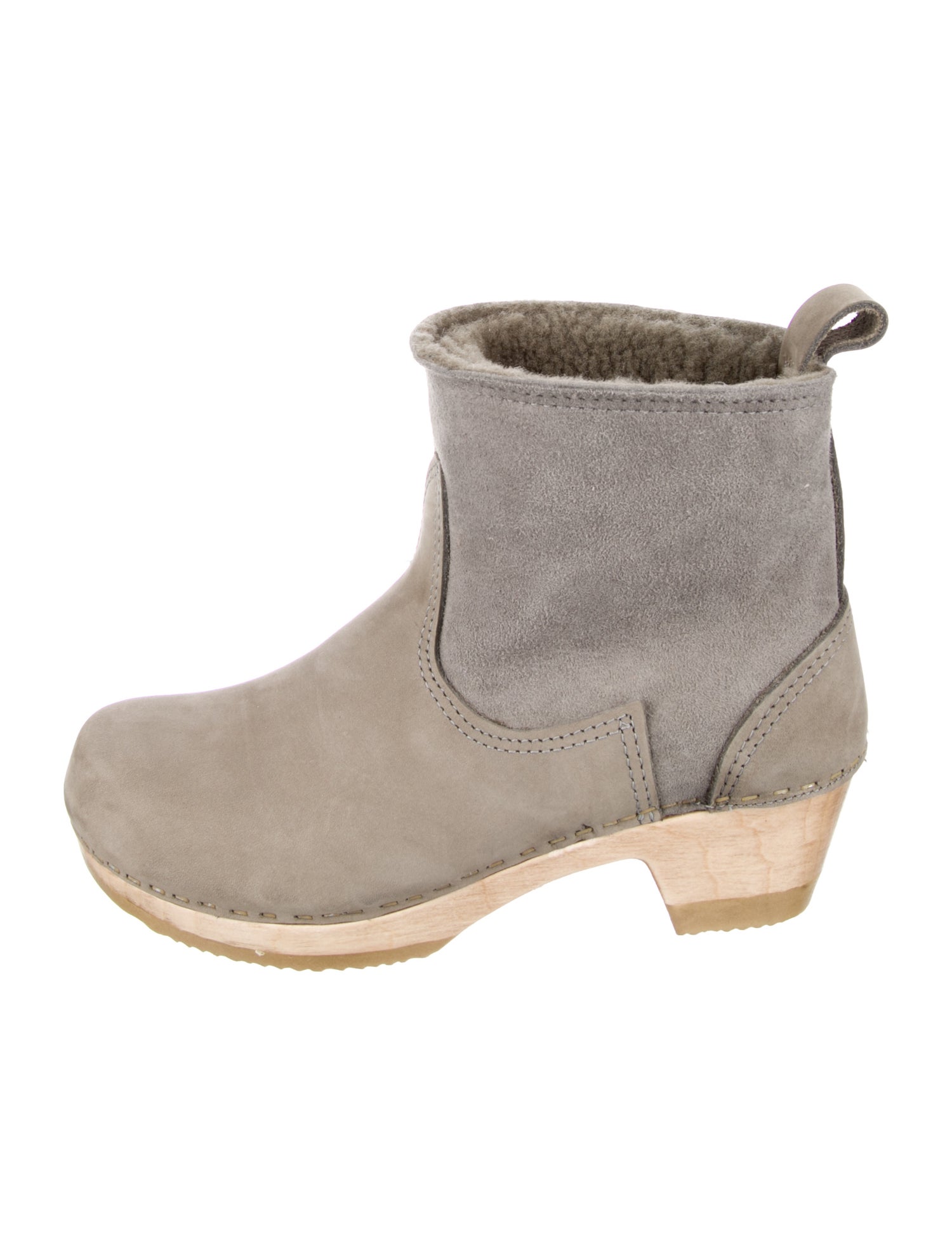 Women's Designer Boots on Sale | The RealReal