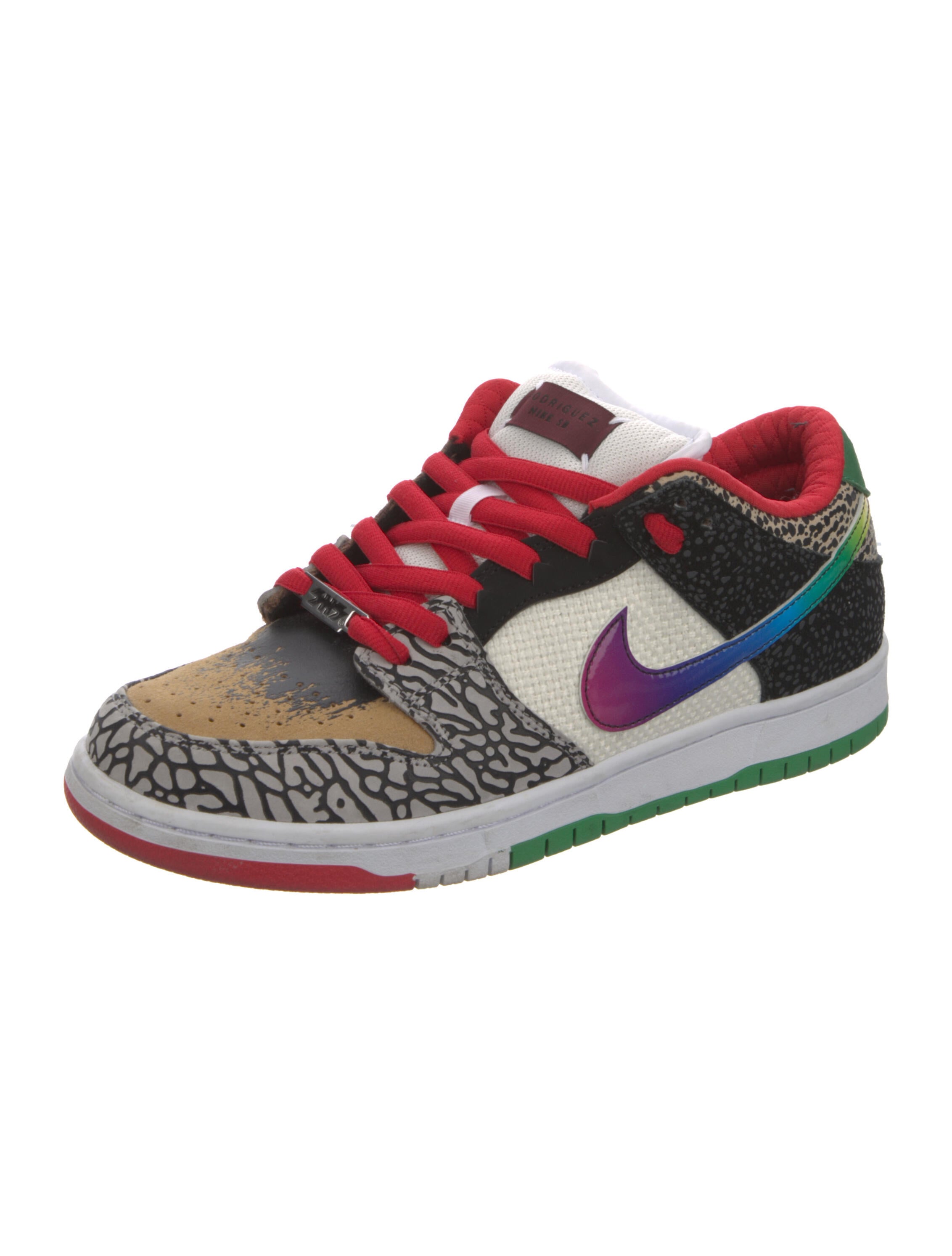 Sacai x Nike x Kaws Blazer Low 'Neptune Blue' Sneakers - Blue Sneakers ...