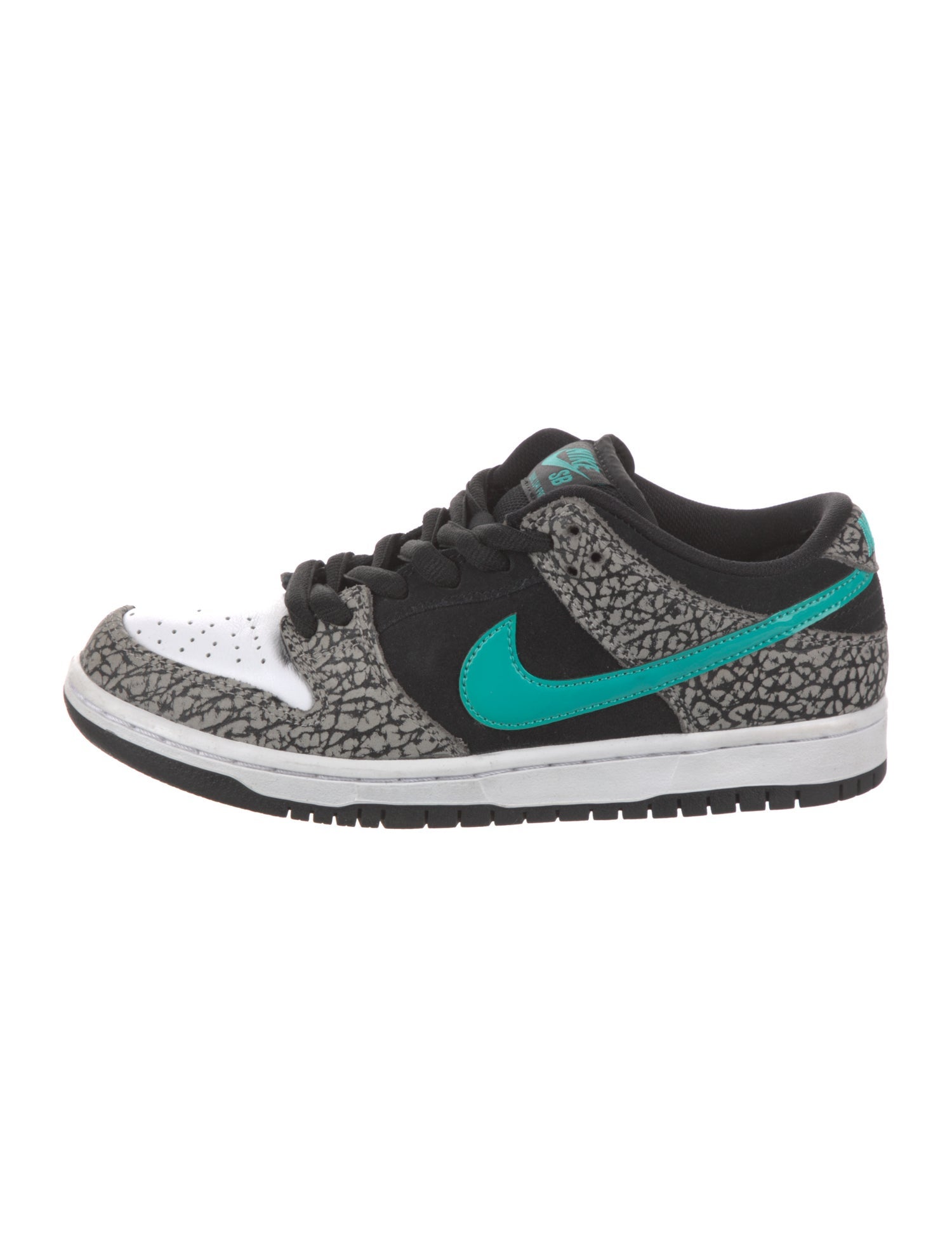 Nike SB SB Dunk Low atmos Elephant Athletic Sneakers - Black Sneakers ...