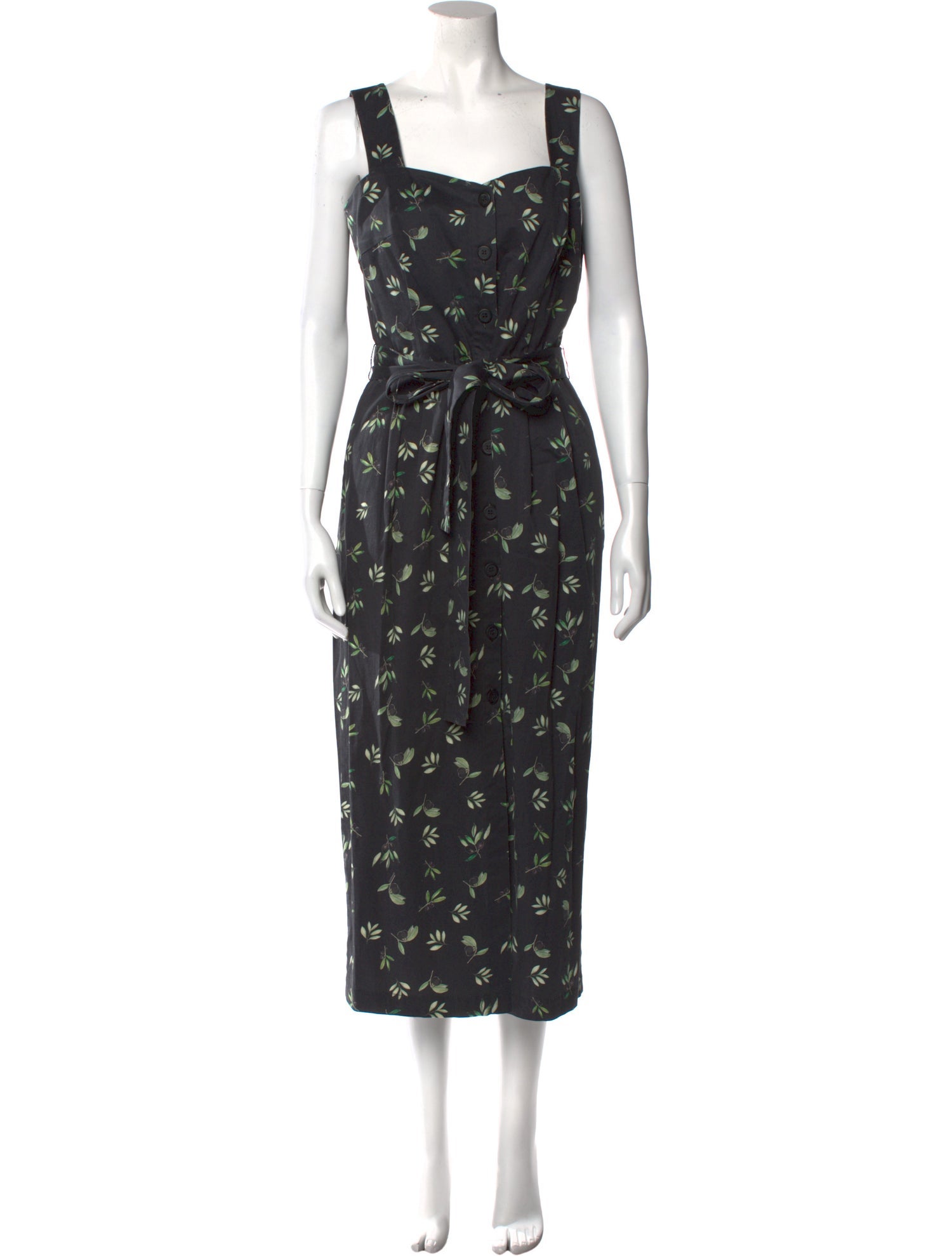 12 storeez | The RealReal