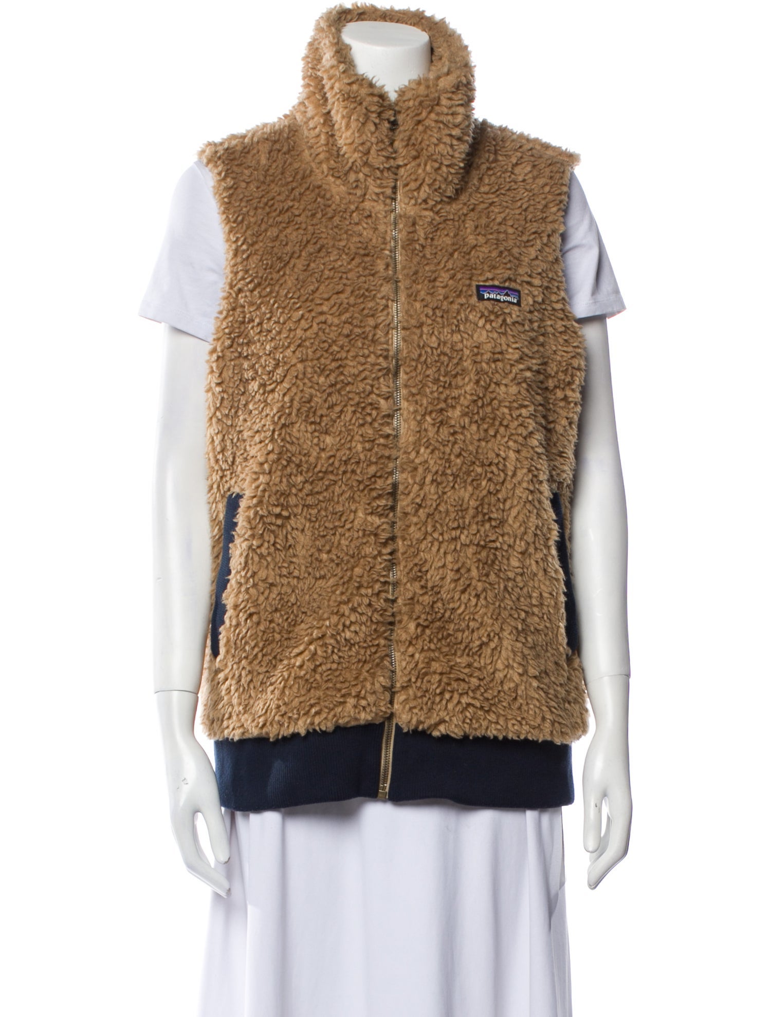 Patagonia Vest - Brown Jackets, Clothing - WPATG70366 | The RealReal