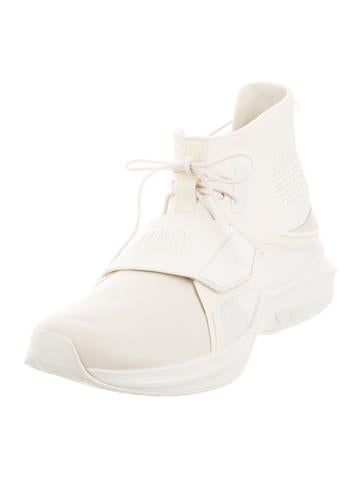 Fenty x Puma | The RealReal