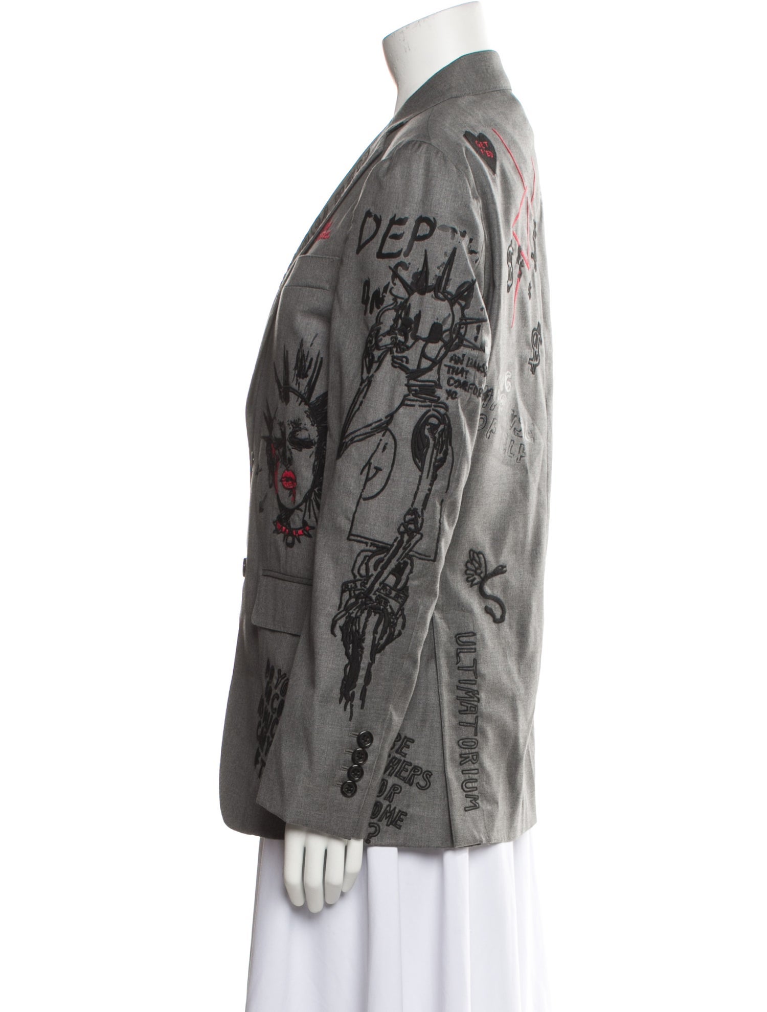 Fendace 2022 Reversible Jacket w/ Tags - Neutrals Jackets, Clothing ...