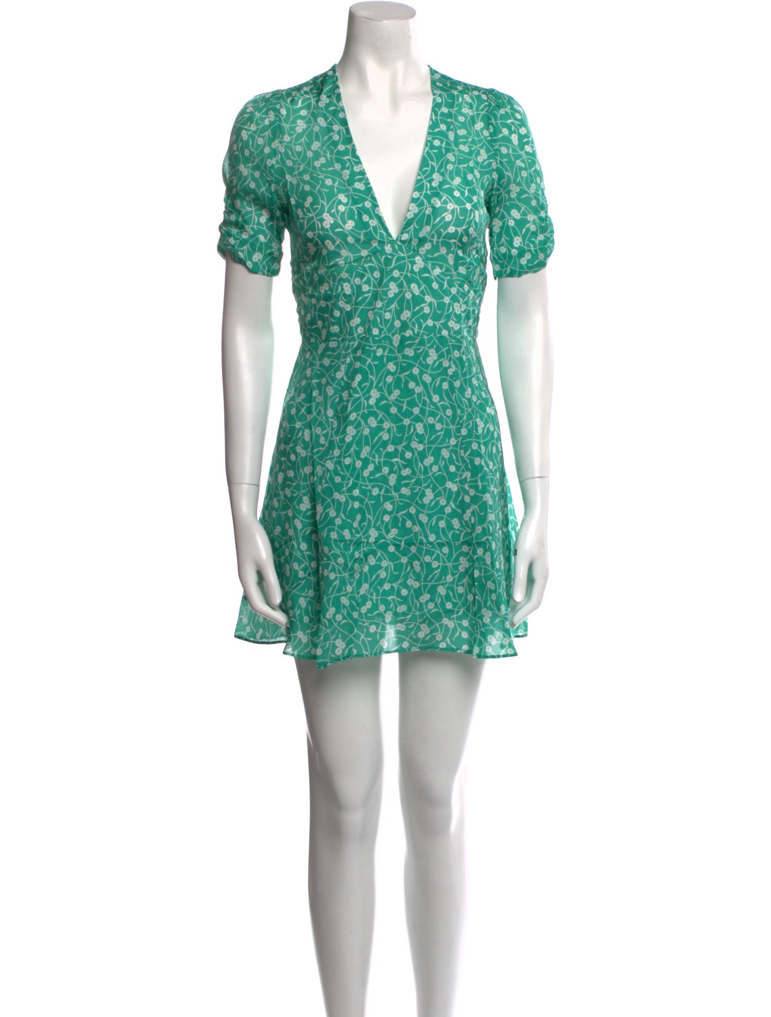 Réalisation Par | The RealReal