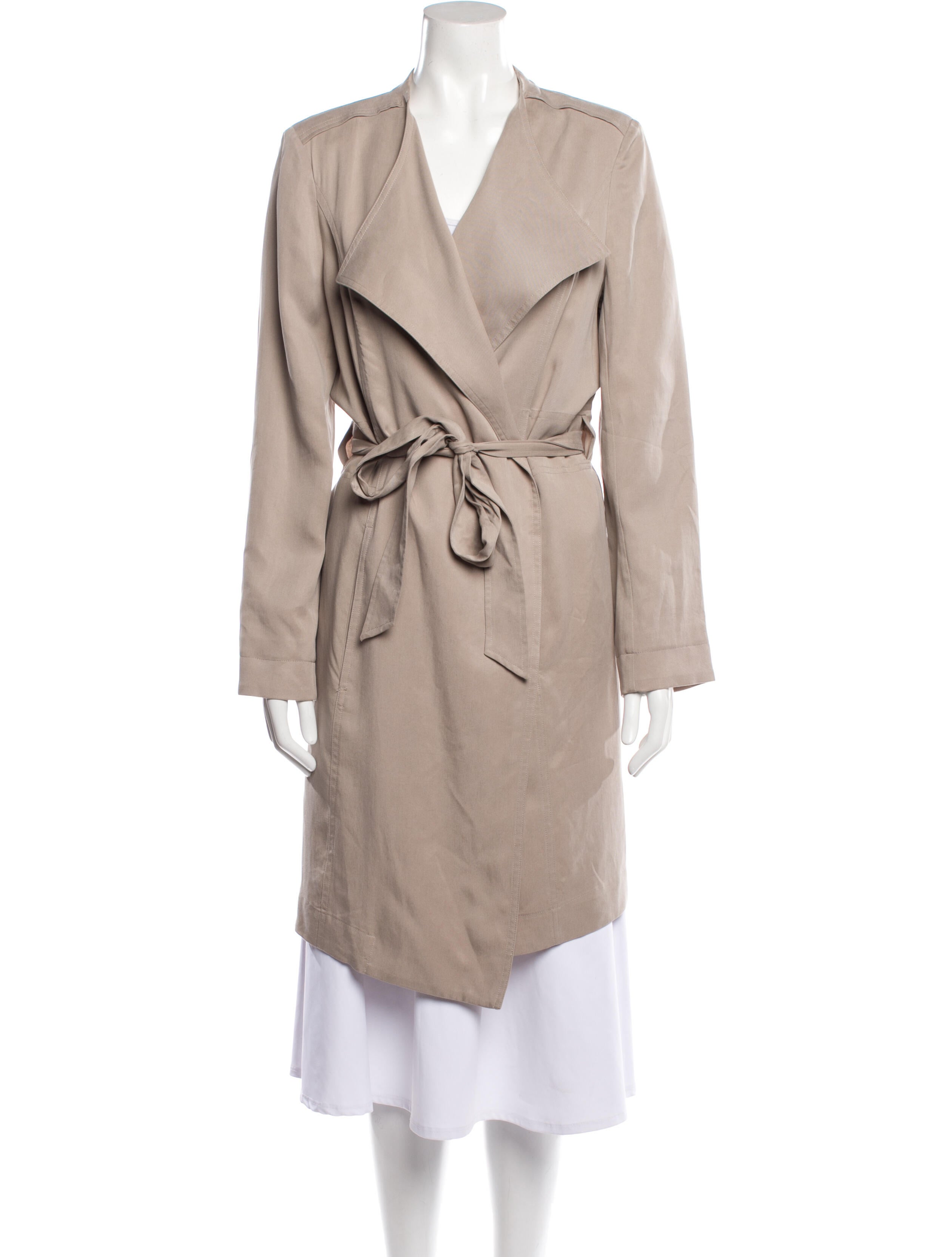 R Label | The RealReal