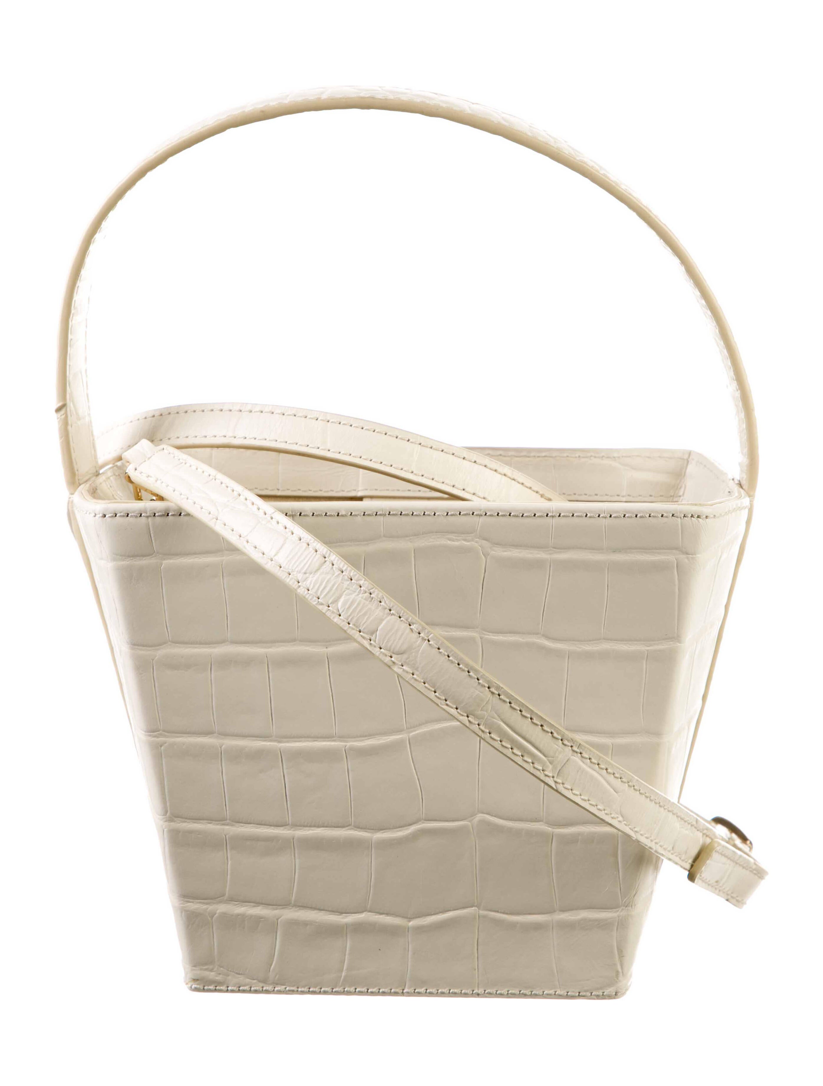 Michael Kors Miranda Bucket Bag - Burgundy Bucket Bags, Handbags ...