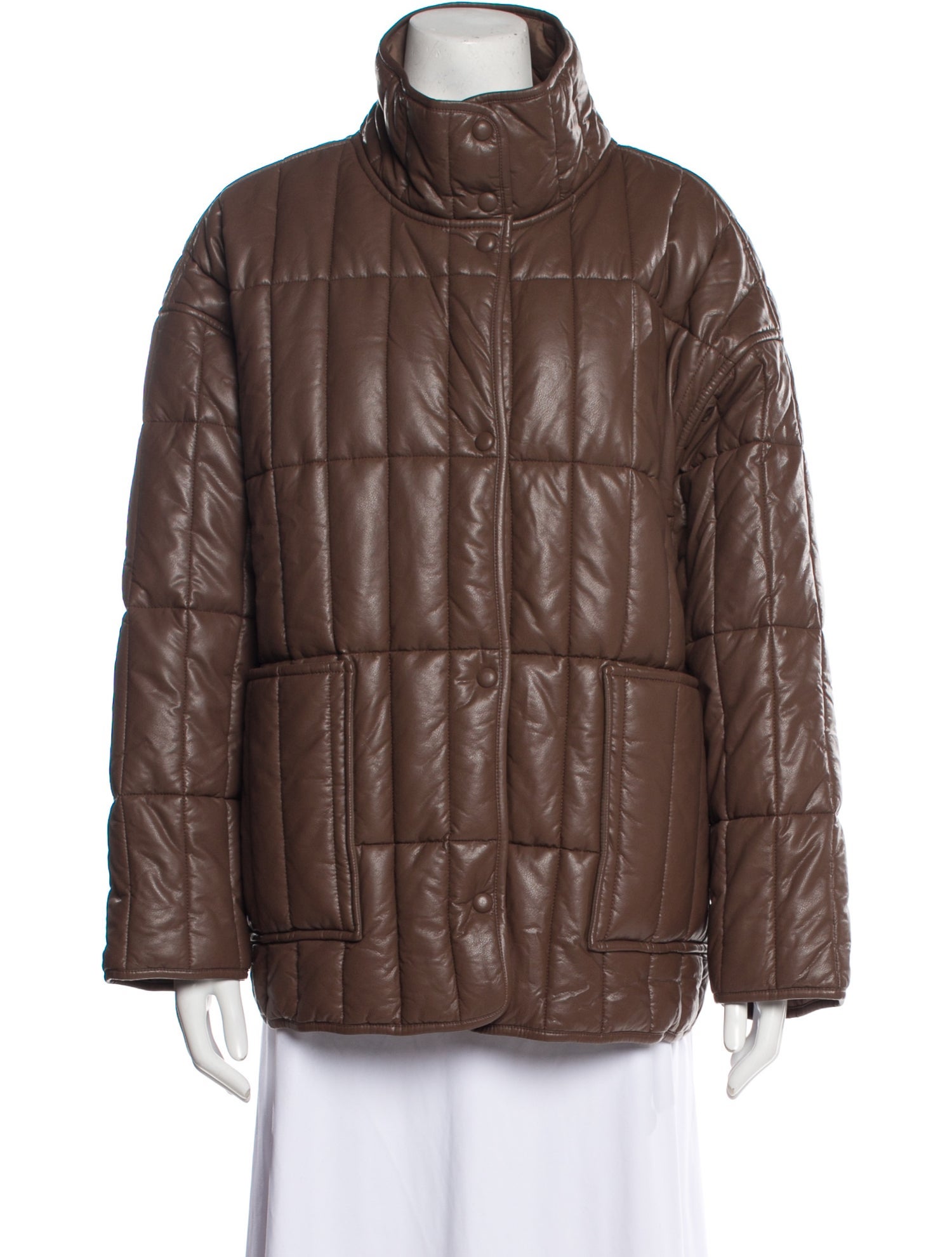 Chanel Chain-Link Wool Jacket w/ Tags - Black Jackets, Clothing ...