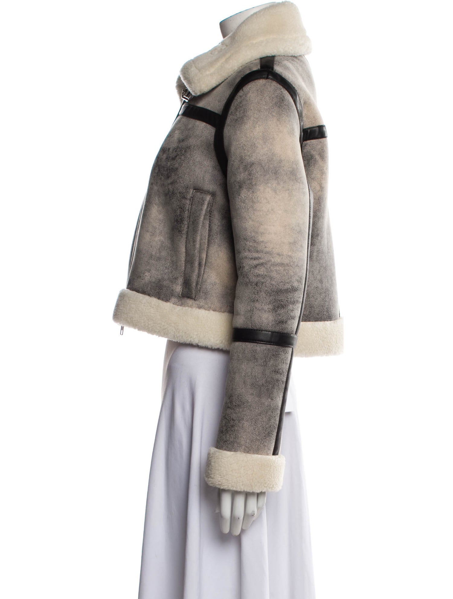 STAND STUDIO | The RealReal