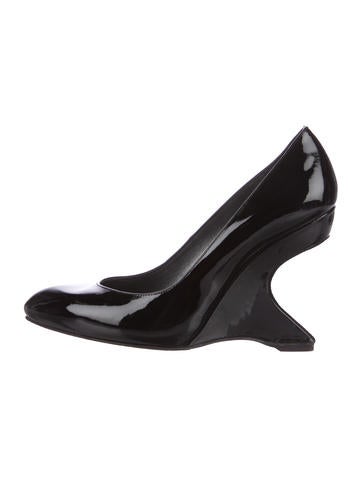 Wedges products Luxury Fashion | The RealReal