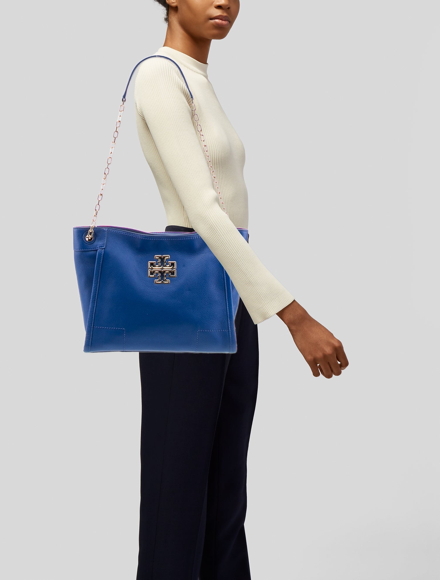 Tory Burch Chain-Link Leather Shoulder Bag - Neutrals Shoulder Bags ...