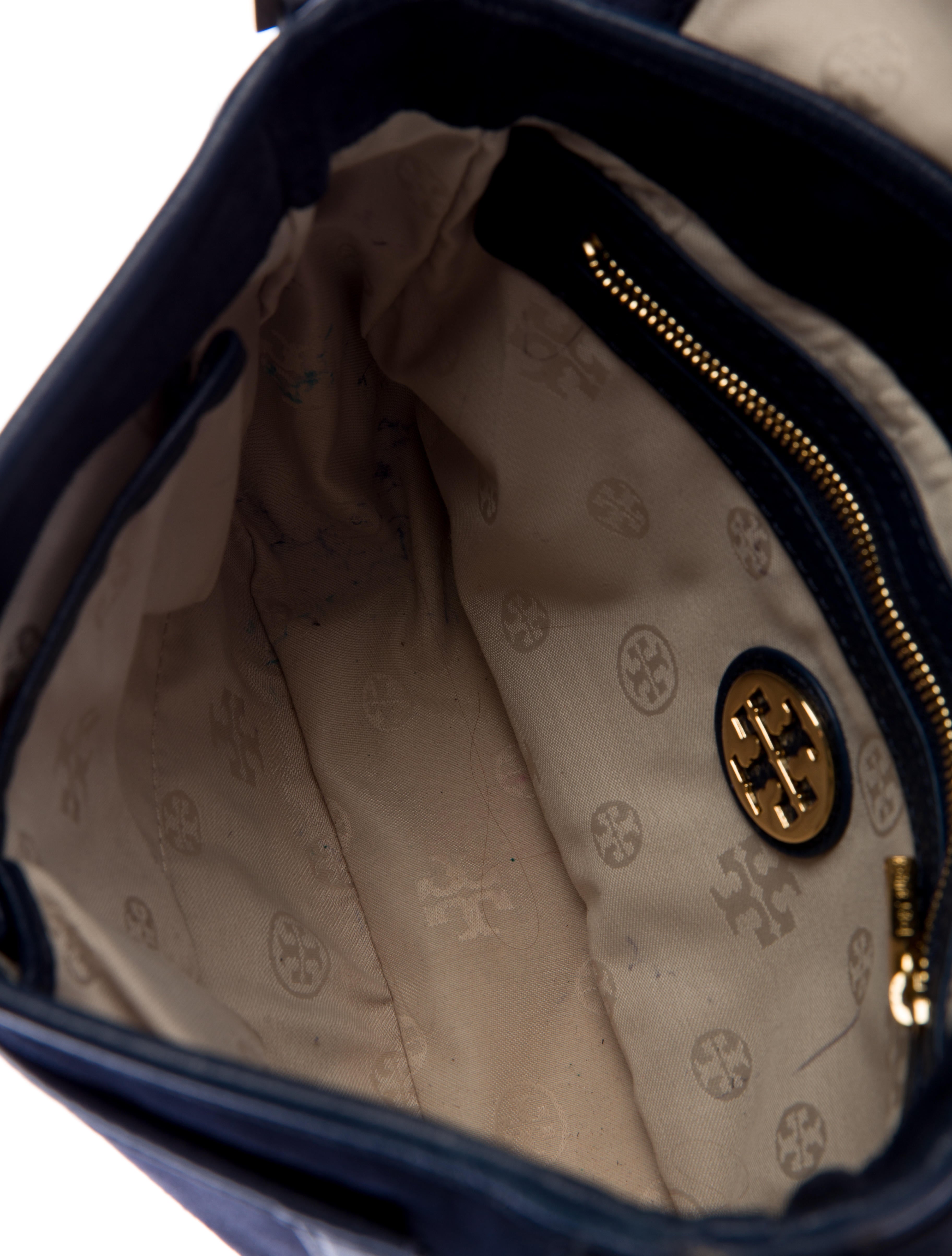 Tory Burch Amanda Suede Crossbody Bag - Handbags - WTO99013 | The RealReal