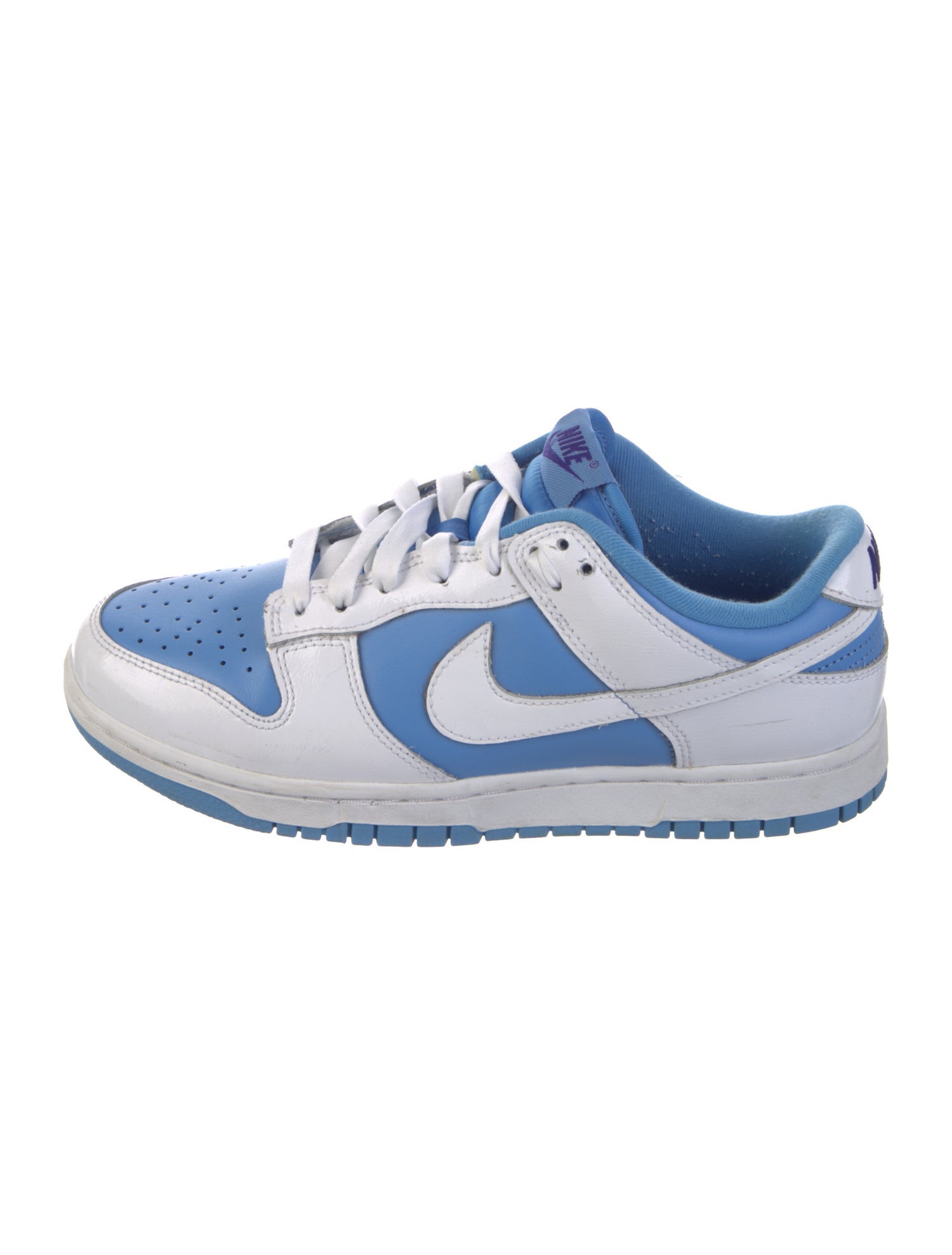 Nike Leather Colorblock Pattern Athletic Sneakers - White Sneakers ...