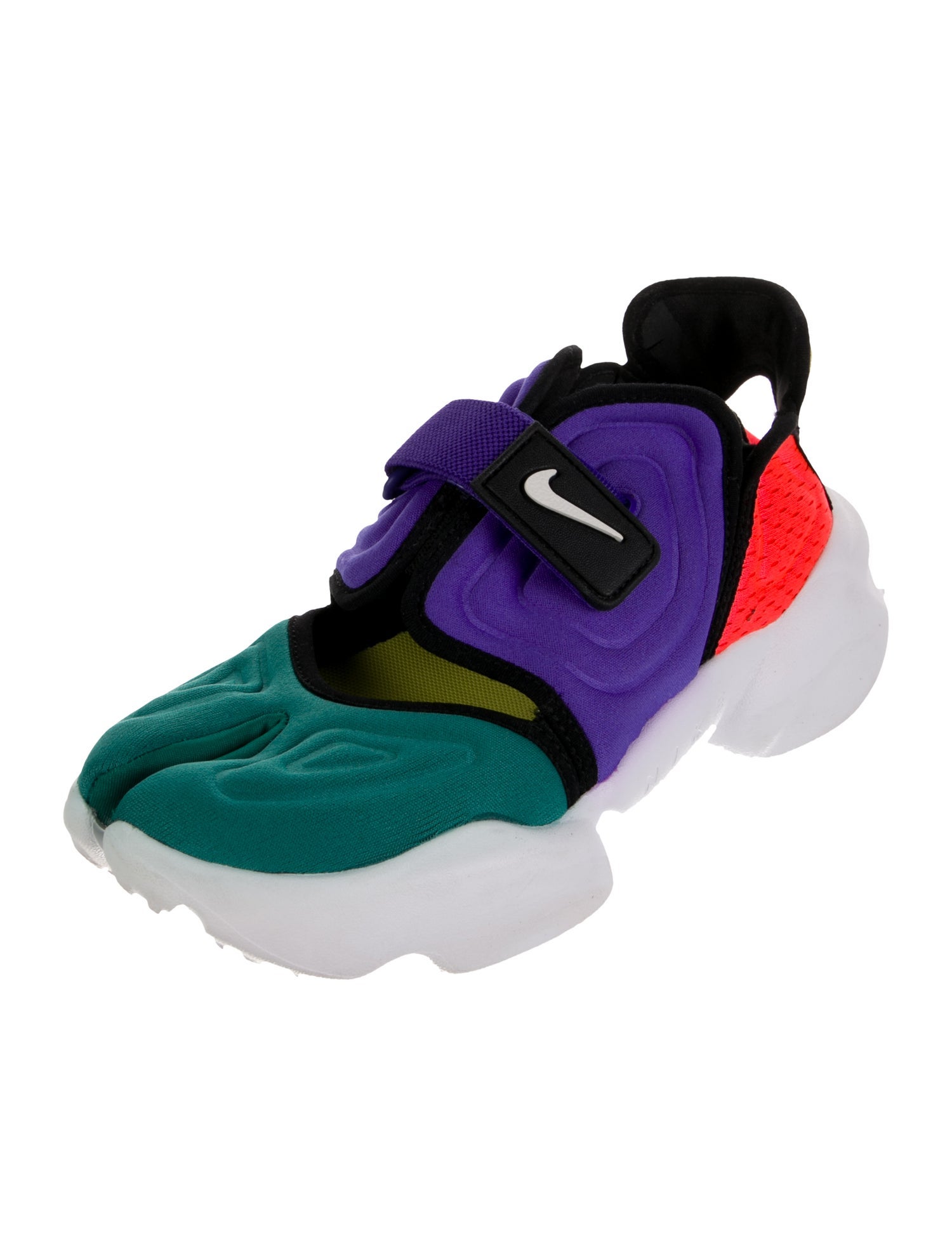 Nike Nike Aqua Rift Athletic Sneakers - Green Sneakers, Shoes ...