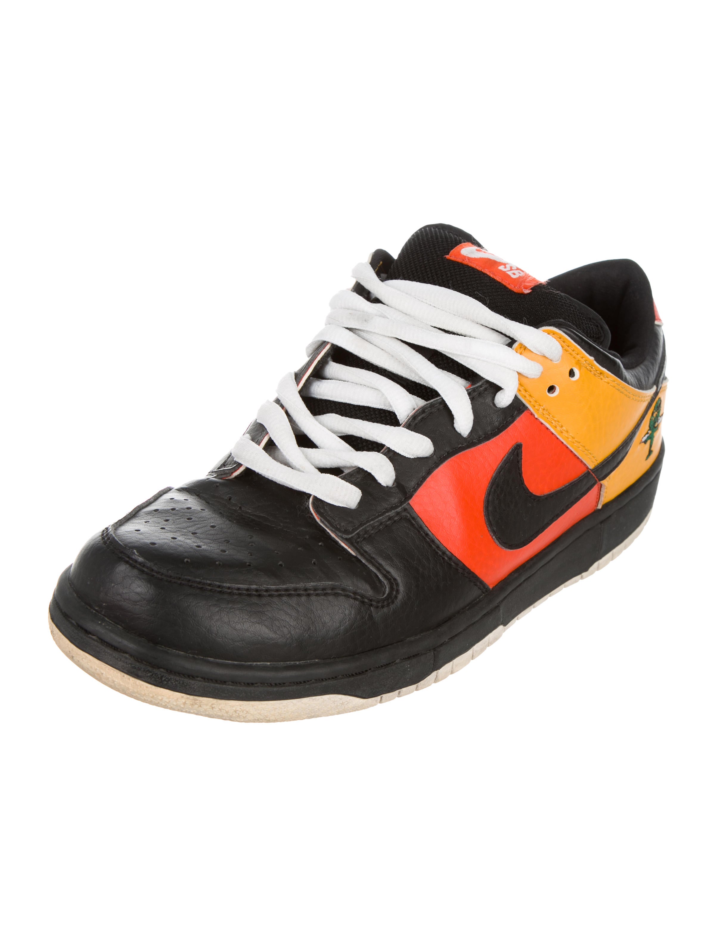 Nike Dunk SB Ray Gun Sneakers - Black Sneakers, Shoes - WU233846 | The ...