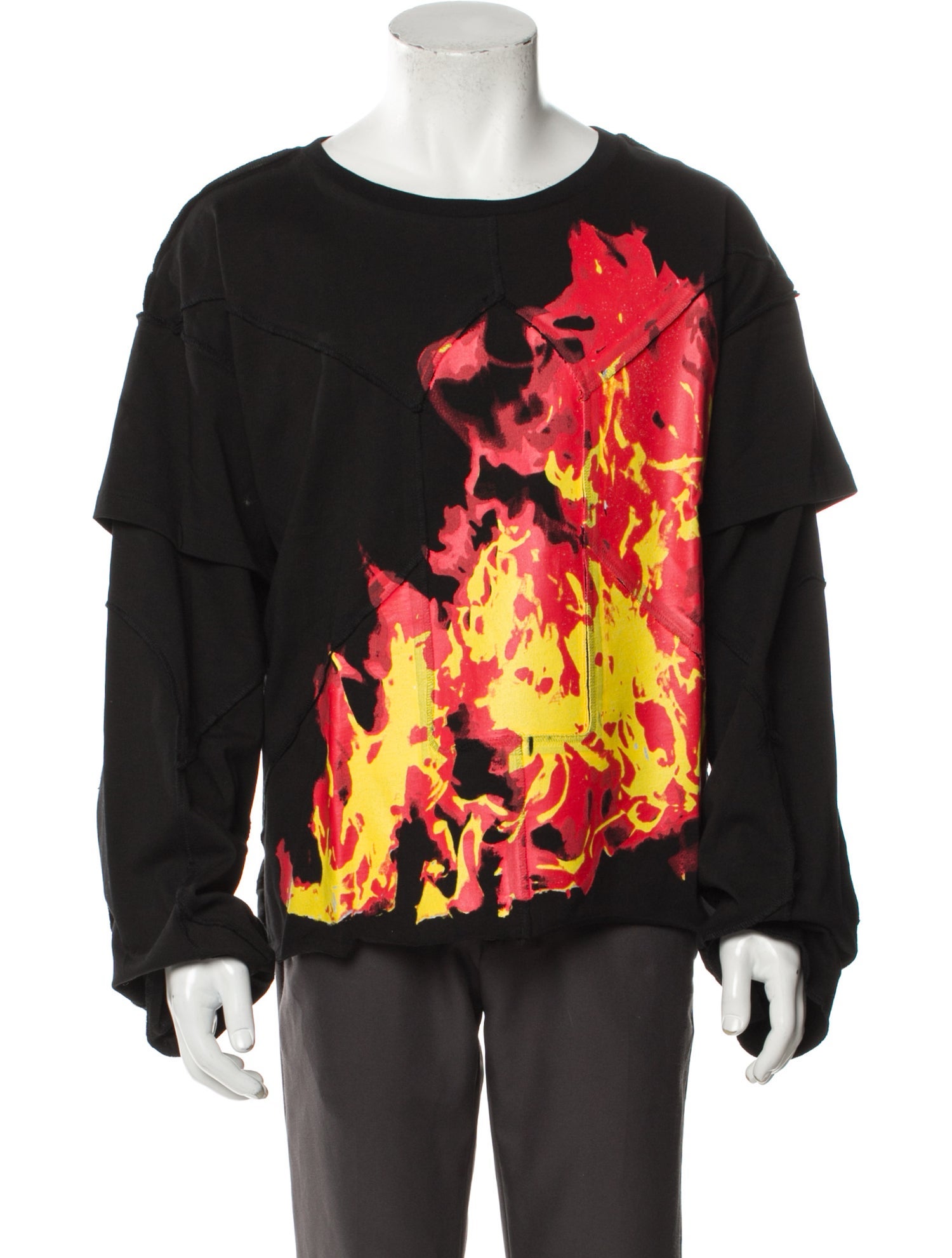 Who Decides War Graphic Print Crew Neck T-Shirt w/ Tags - Black T ...