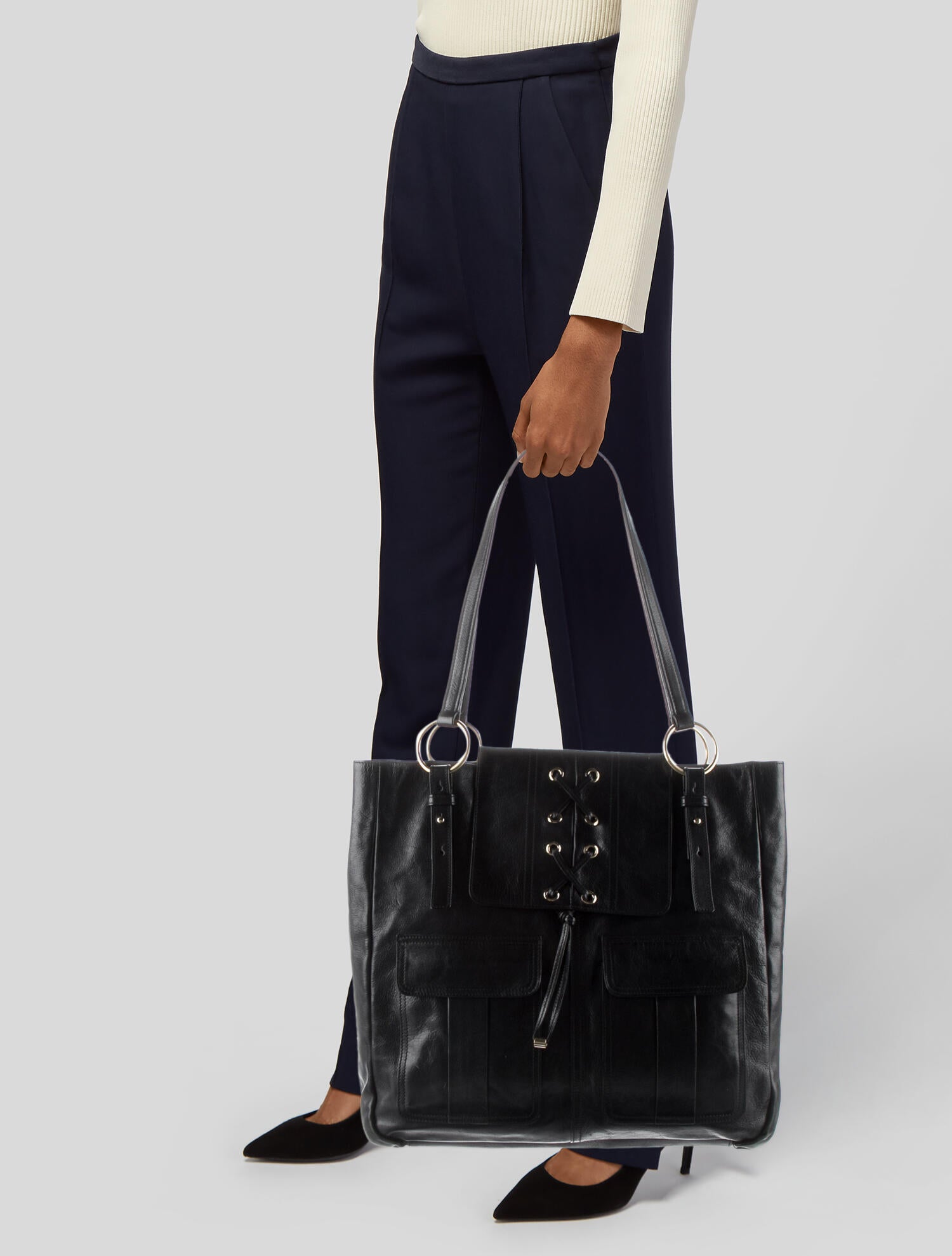 Yves Saint Laurent Rive Gauche Patent Leather Downtown Tote - Black ...