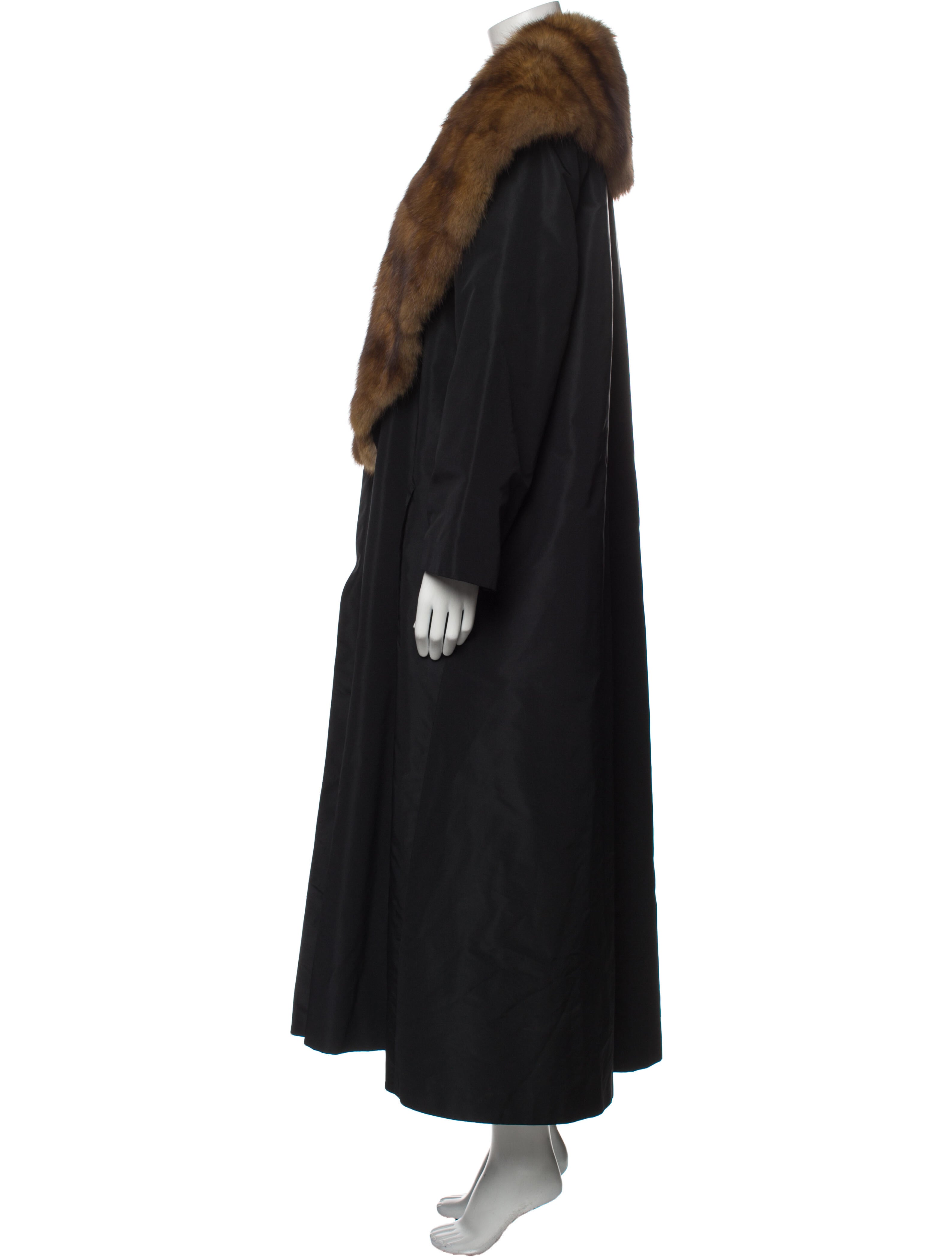 Yves Saint Laurent Vintage 1980's Fur Coat - Blue Coats, Clothing ...